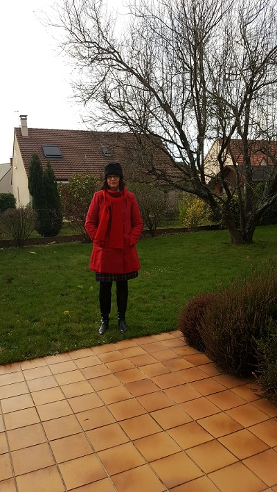 Le caban rouge à col droit en lainage Bleu Bonheur - Mode & Beauté by Emma